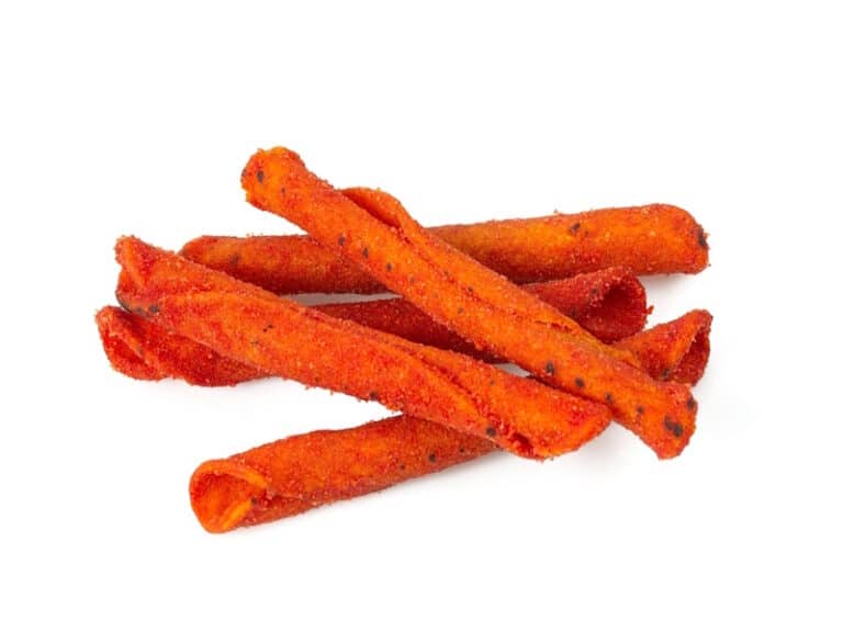 Can Cats Eat Takis? Vet-Reviewed Precautions & Health Guidelines - Catster